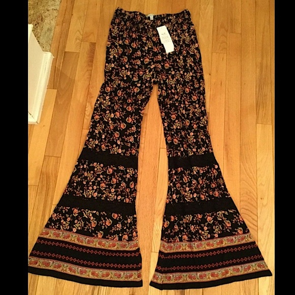Patrons of Peace | Pants & Jumpsuits | Patrons Of Peace Floral Flare ...